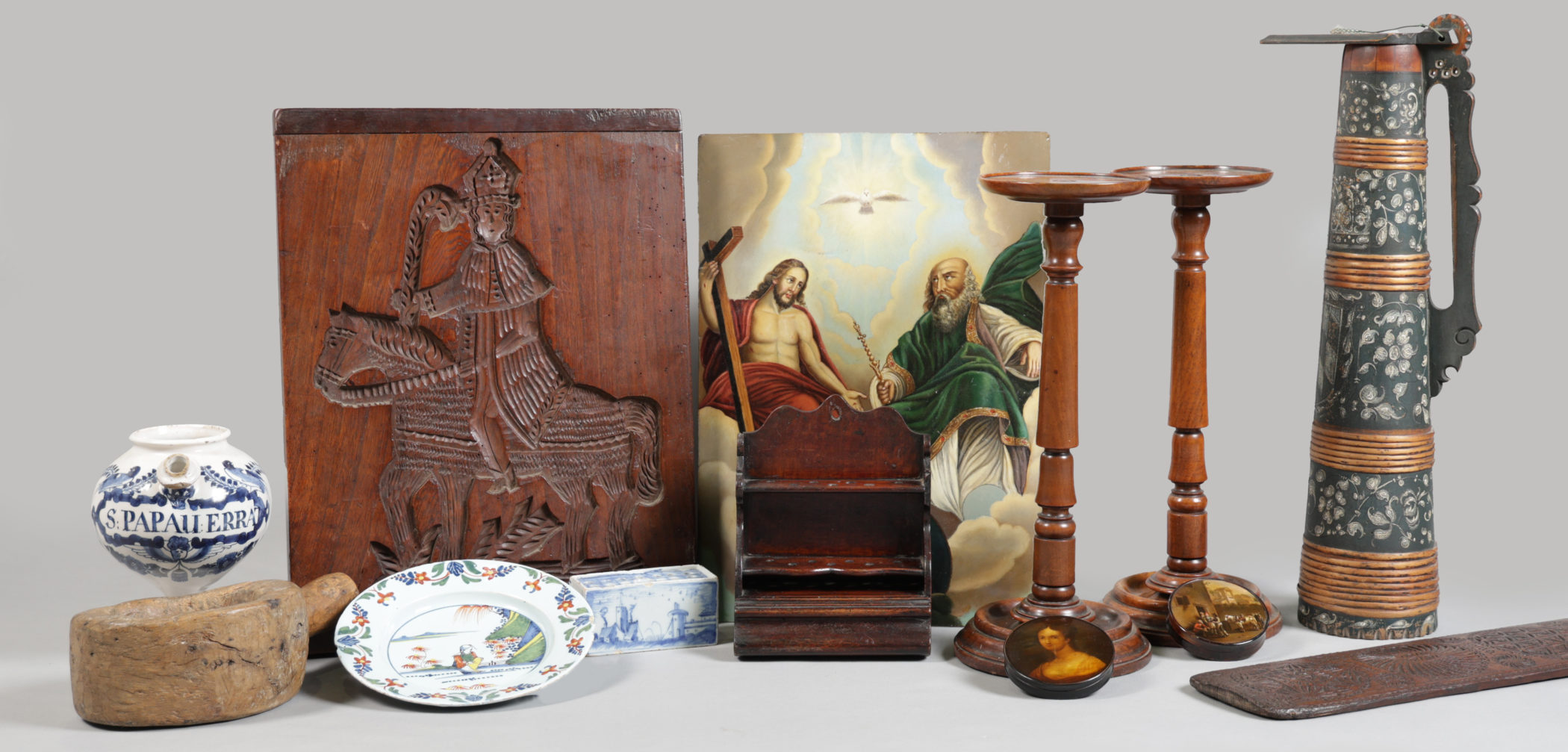 Bishop & Miller Auctioneers & Valuers | The Oak Interiors: Objects ...